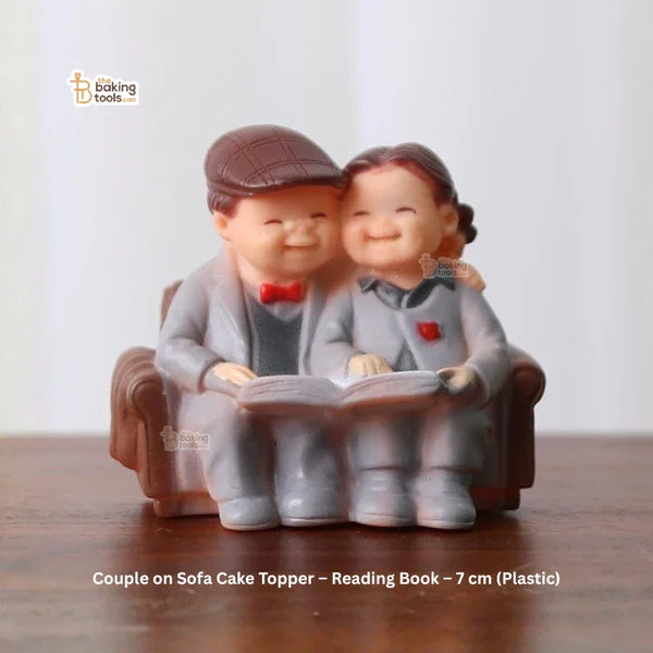 Couple on Sofa Cake Topper – Reading Book – 7 cm (Plastic)